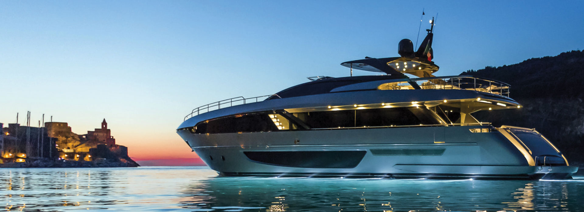 ABOUT US - Seadreams